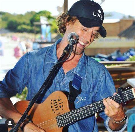 Vincent Colonna Chanteur Parents: "Vincent Colonna: L'Influence de Ses ...