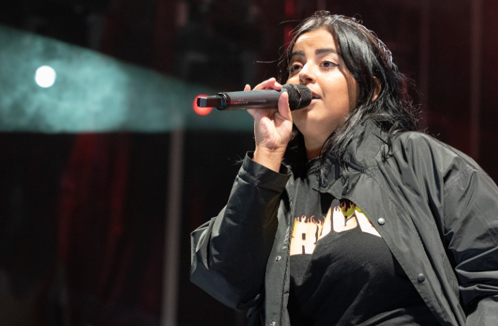 Marwa Loud Enceinte: La Chanteuse Française Accueille Son Premier ...