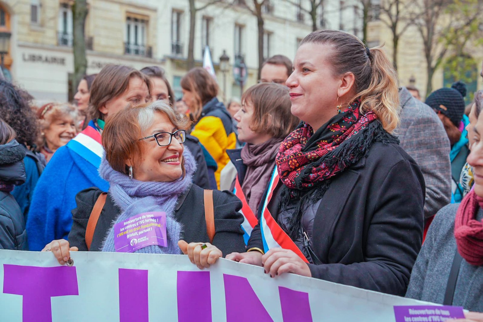 Mathilde Panot compagnon : Qui partage la vie de la députée ? - Bonjour ...