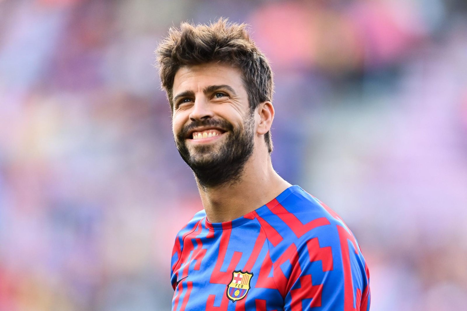 Gerard Piqué copine : Qui est Clara Chia Marti ? - Bonjour Buzz