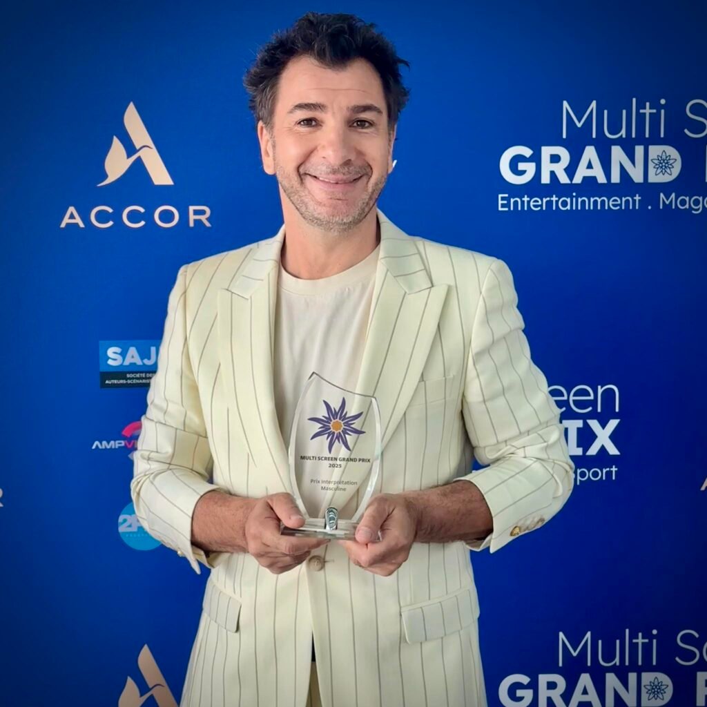 Le come-back fracassant de Michael Youn : vous ne le reconnaîtrez pas ...